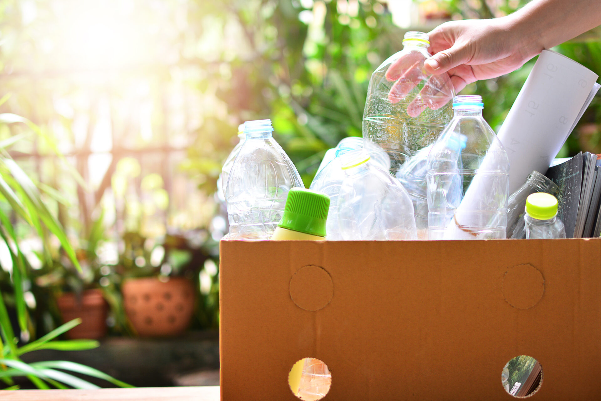 7 Easy Ways To Recycle Every Day - The Ethicalist