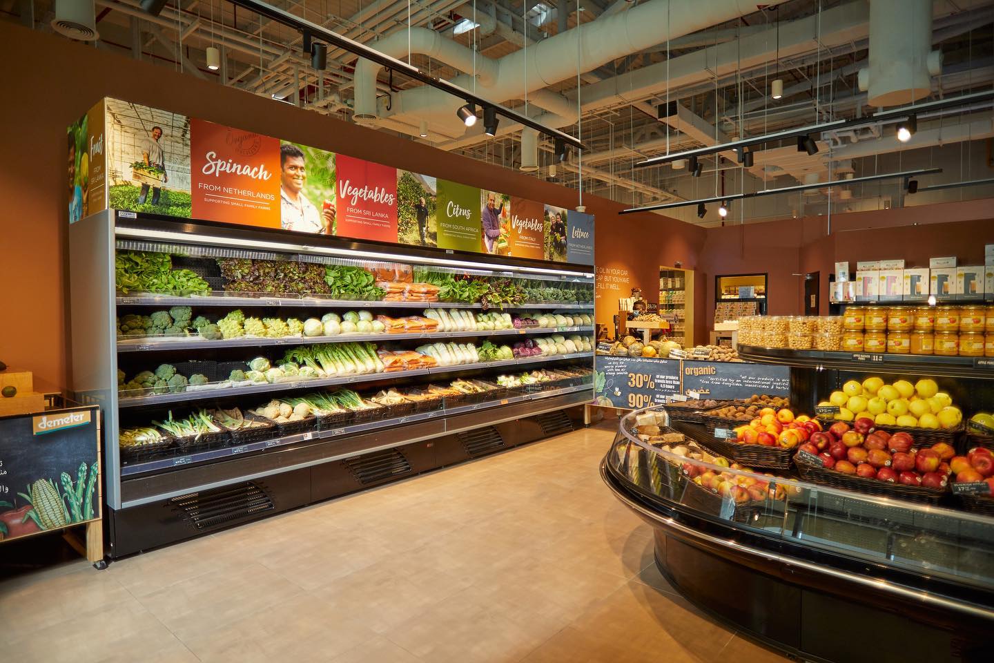 8 UAE Grocery Stores Stocking Sustainable Produce